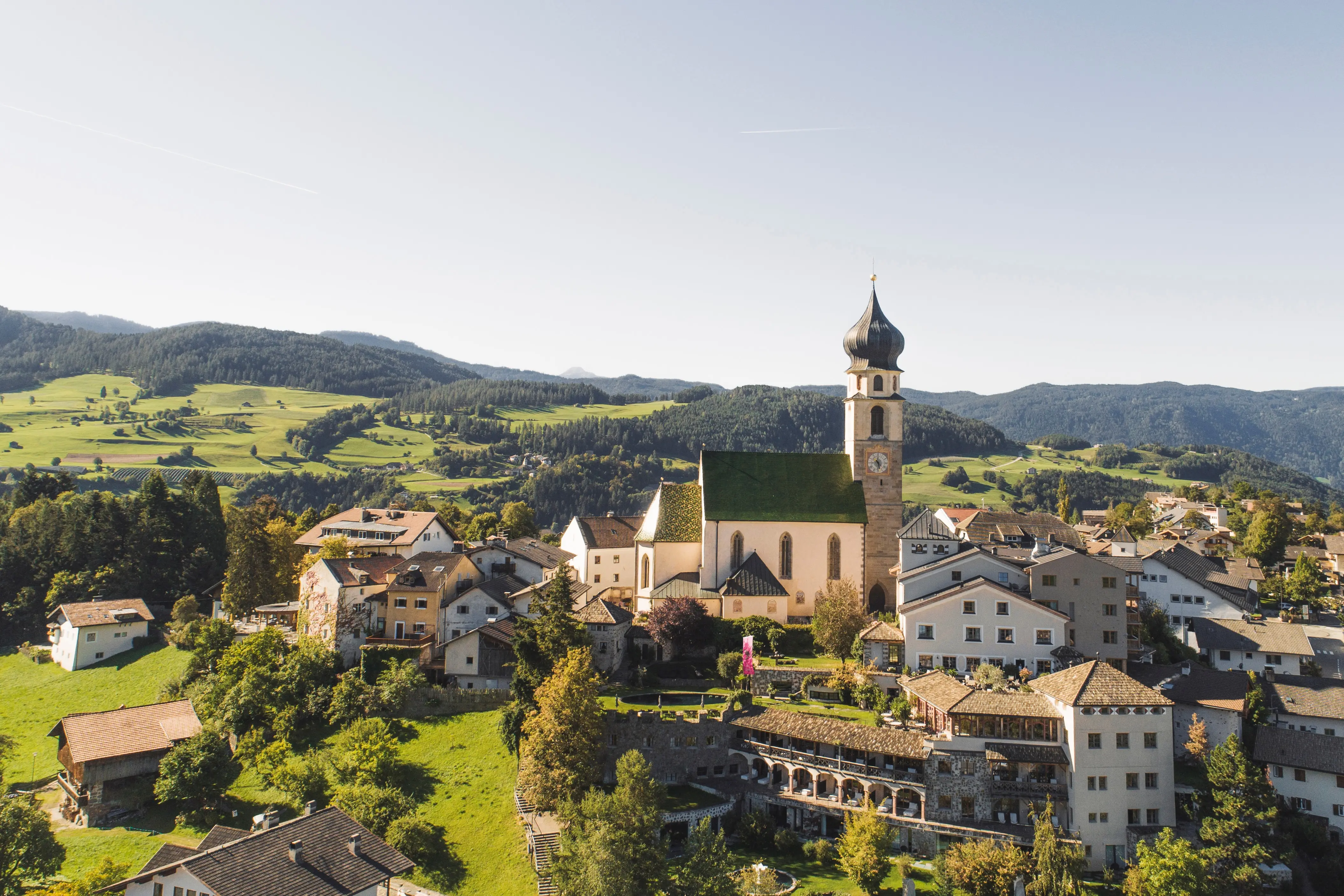 Wellnesshotel Romantik Hotel Turm, Völs am Schlern, Italien | Escapio