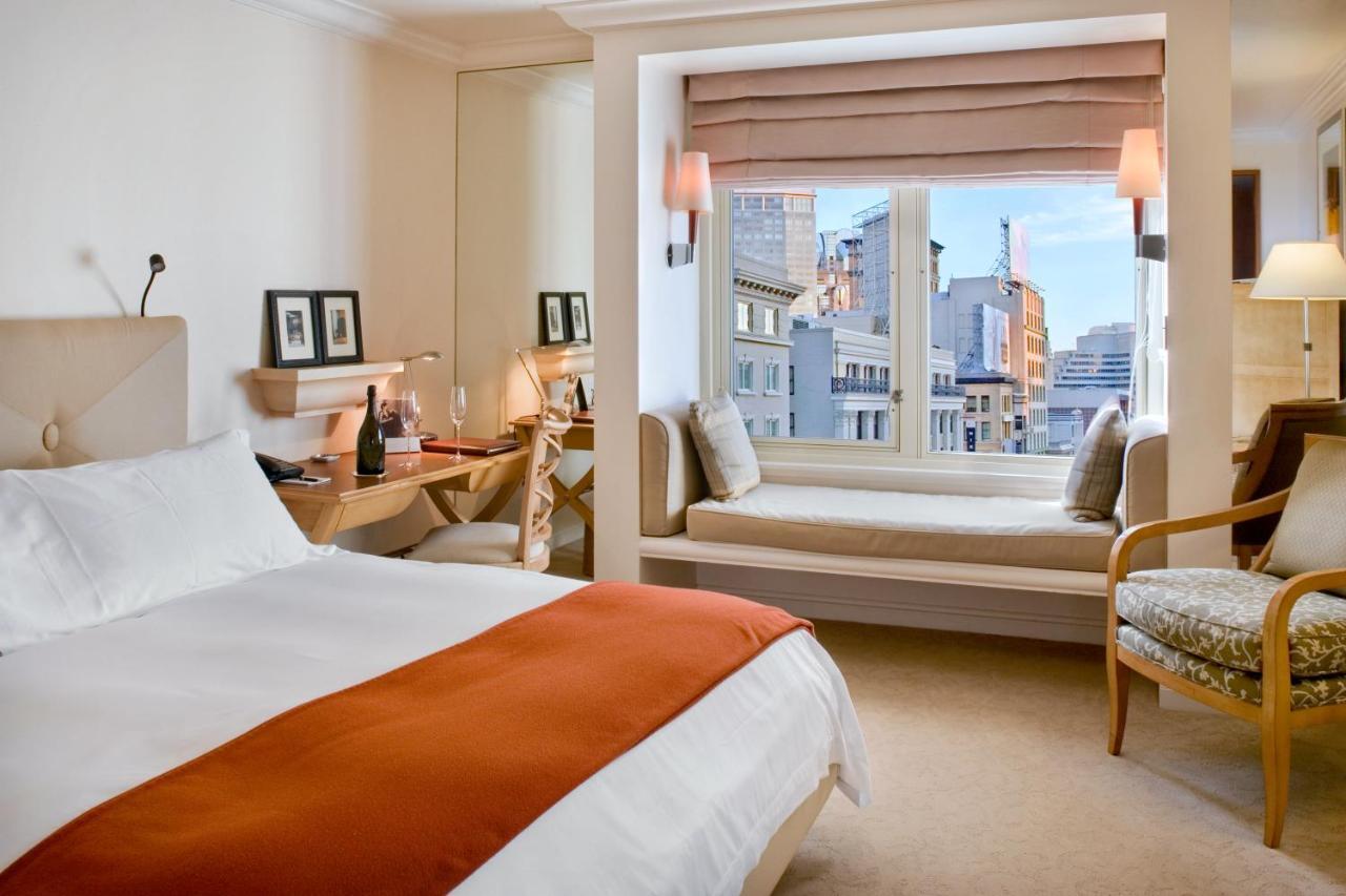 5 star hotel store